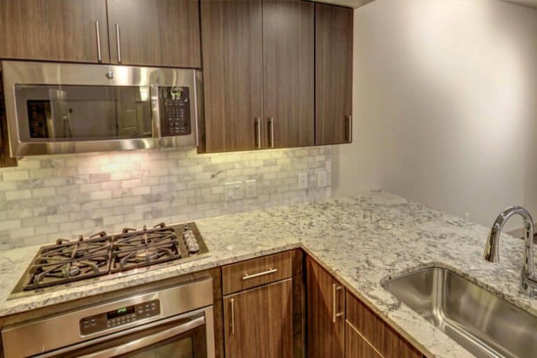 Houston Rooftop Pool | Virtual Tours | Market Square Tower