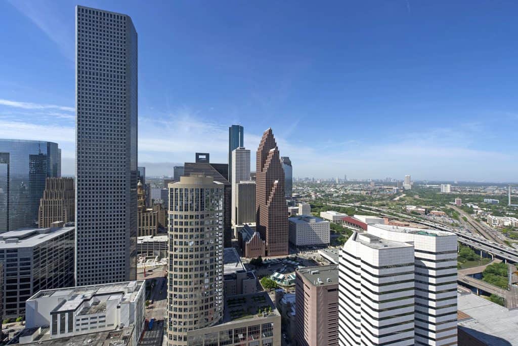 Houston Apartment Views | Market Square Tower Sky View