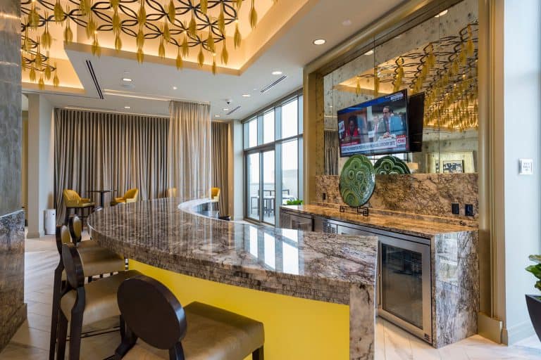 Luxury Apartments in Houston, TX | Market Square Tower