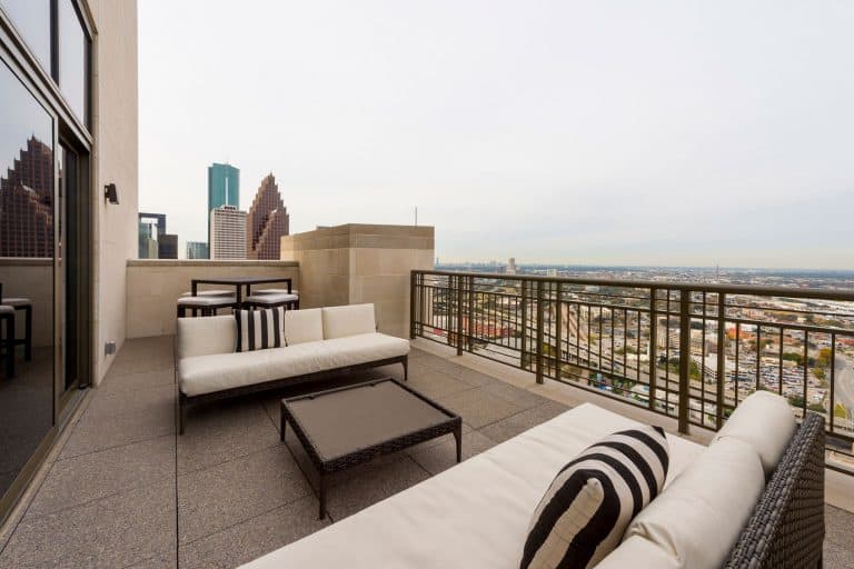Luxury Apartments in Houston, TX | Market Square Tower