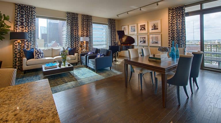 Penthouses & Apartments in Downtown Houston, TX | Market Square Tower